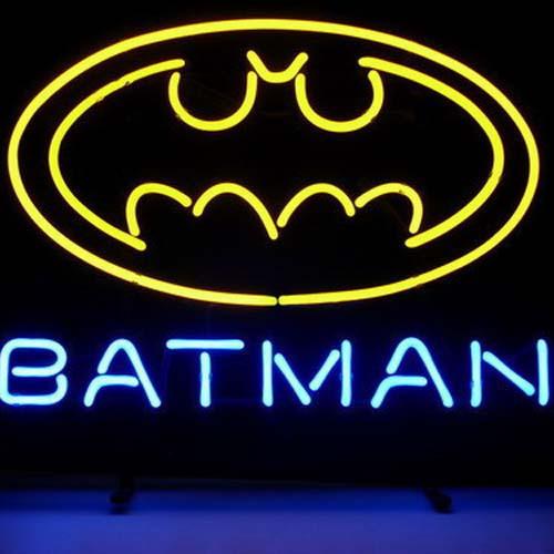 Grande Batman Logo Batarang – Royal Armouries Museum Shop