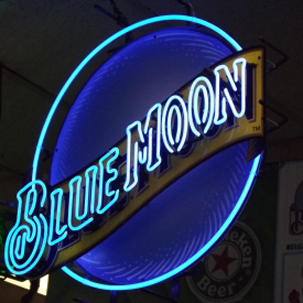blue moon neon – Custom-Neon-Sign